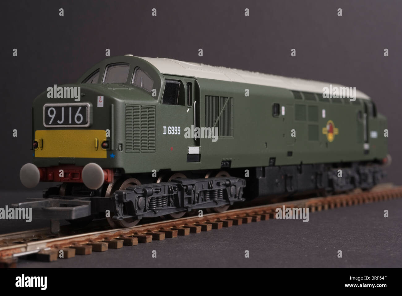 Class 37 Diesel Locomotive, BR Green livery Stock Photo - Alamy