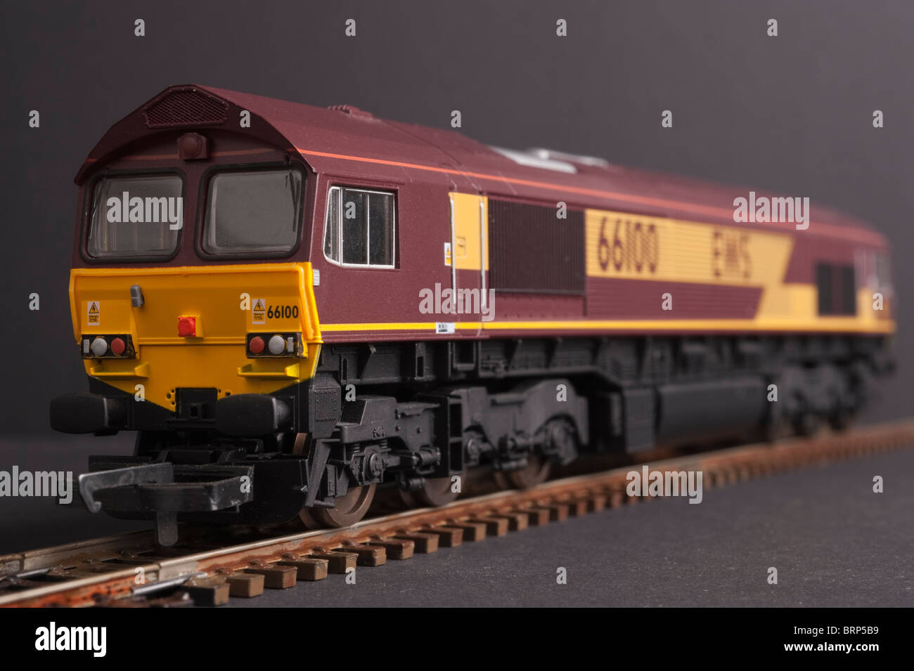 Class 66 diesel locomotive hi-res stock photography and images - Alamy