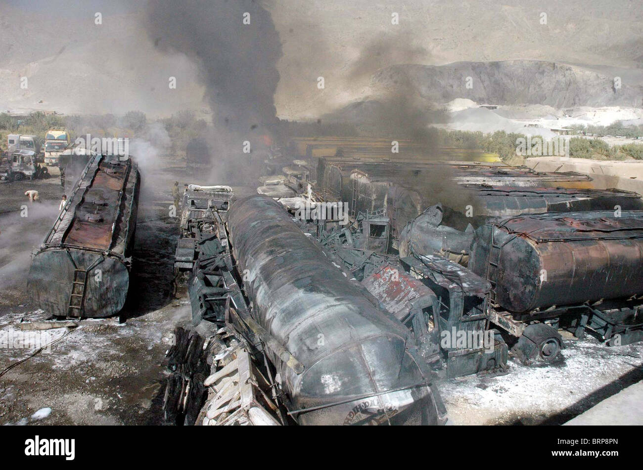 Oil terminal arm hi-res stock photography and images - Alamy