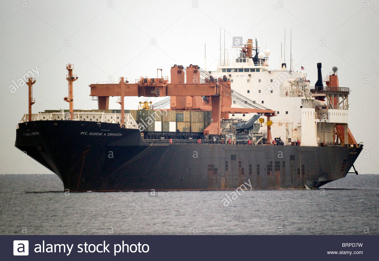 Massive Container Ship High Resolution Stock Photography and Images - Alamy