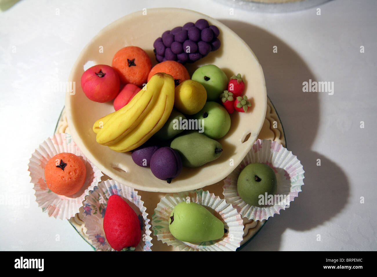 Marzipan fruit hi-res stock photography and images - Alamy