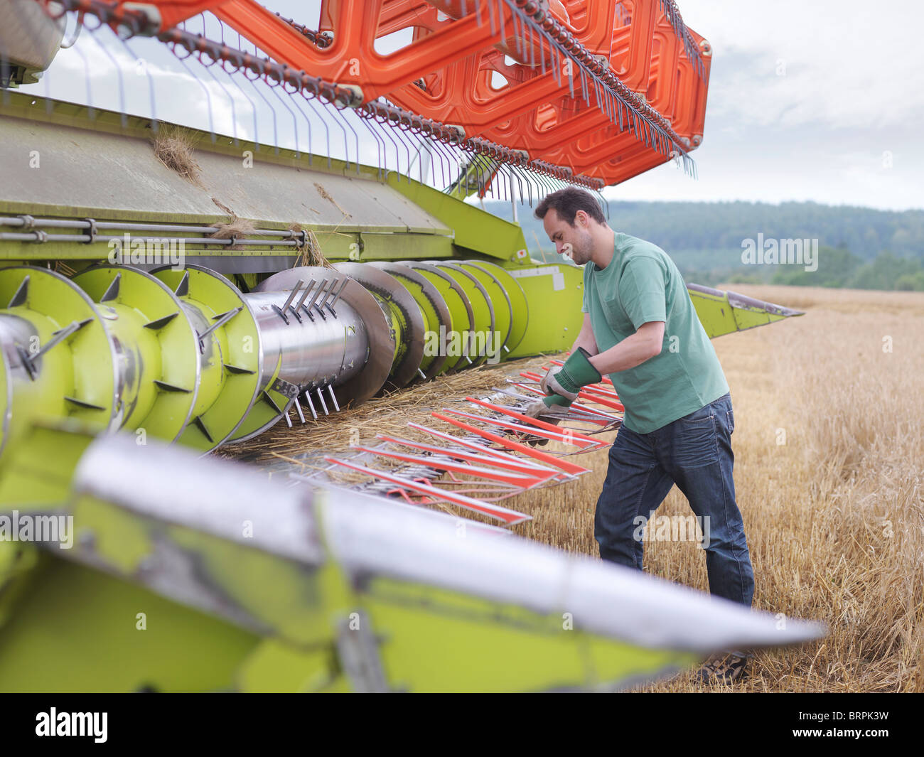 Field maintenance hi-res stock photography and images - Alamy