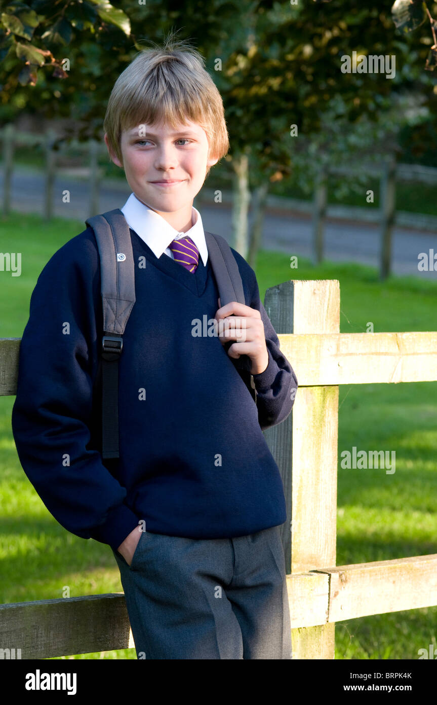 Schoolboy uniform hi-res stock photography and images - Alamy
