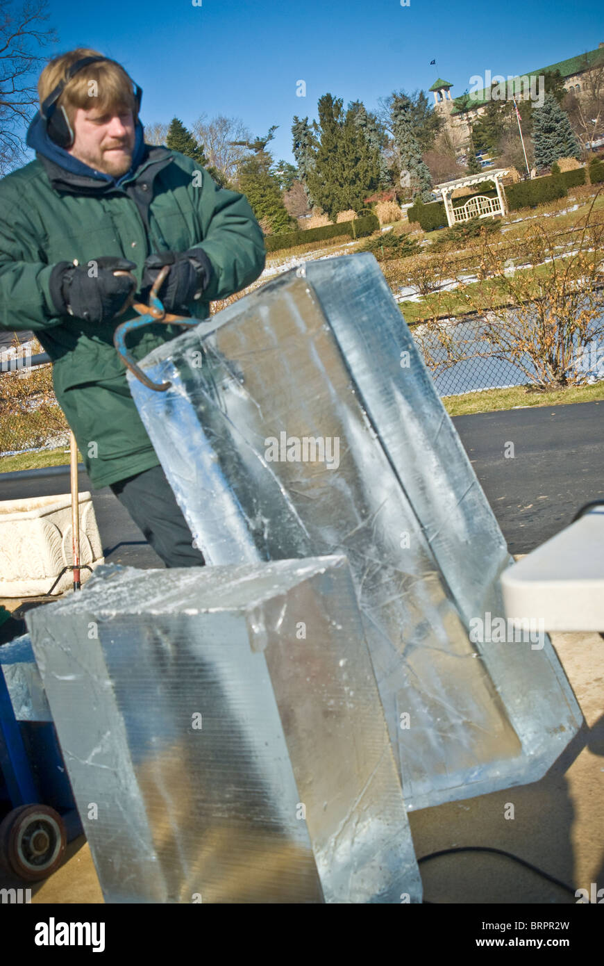 Ice carving creations at Hershey Park Rose Gardens winter festival ...
