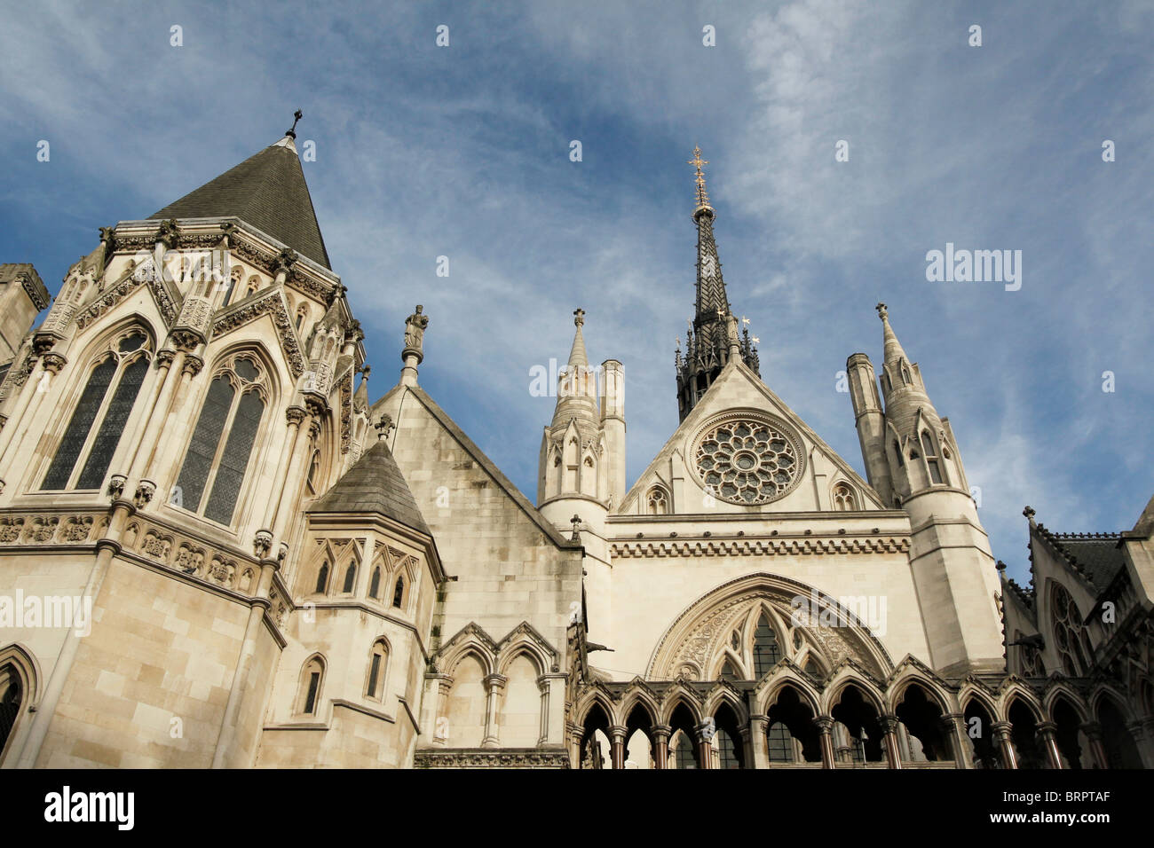 High court of justice, london hi-res stock photography and images - Alamy
