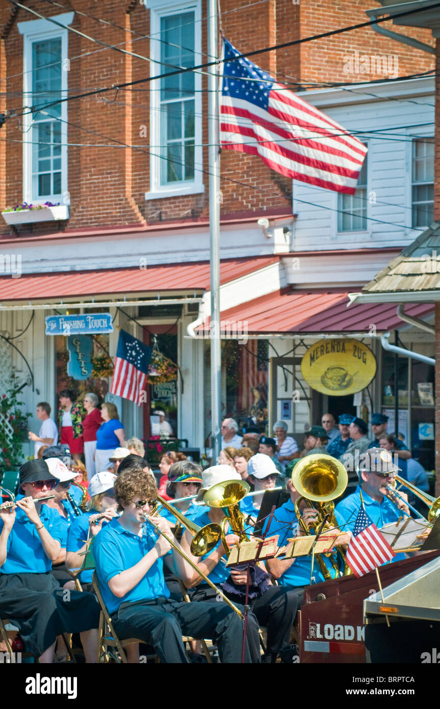 Small Town America Parade Stock Photos & Small Town America Parade ...