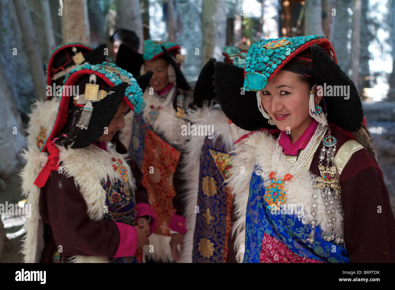 women wearing traditional ladakhi clothes Stock Photo - Alamy