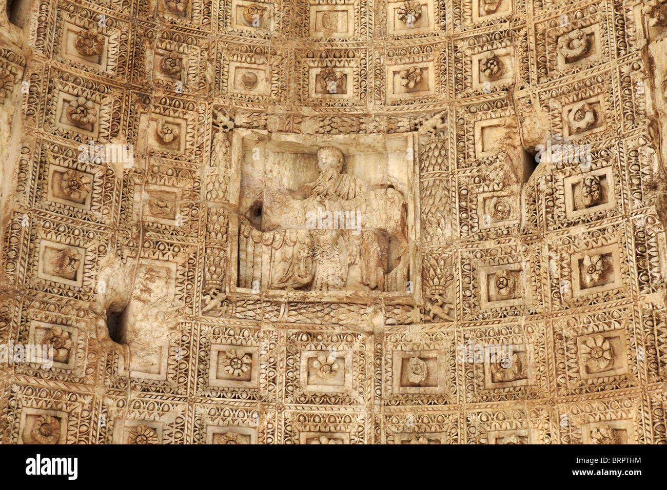 Arch of titus detail hi-res stock photography and images - Alamy