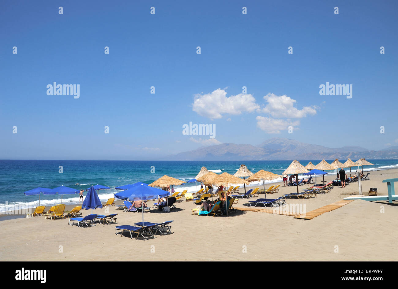 Sandy beach resort hi-res stock photography and images - Alamy
