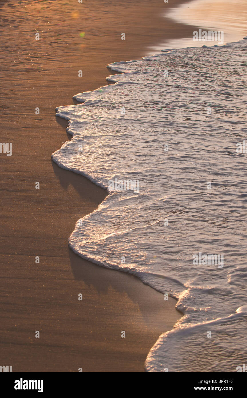 Wash wave hi-res stock photography and images - Alamy