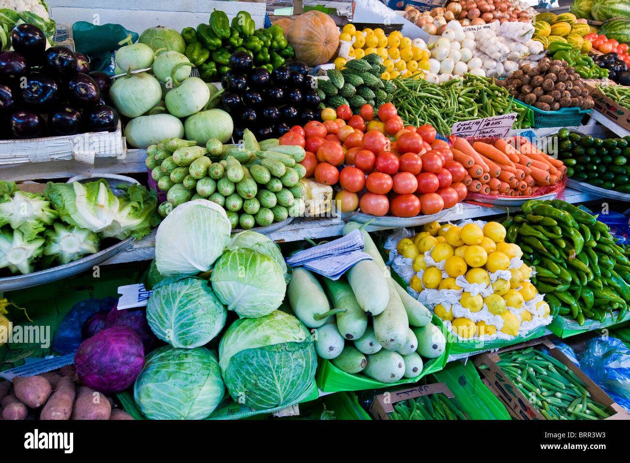 Produce crops hi-res stock photography and images - Alamy