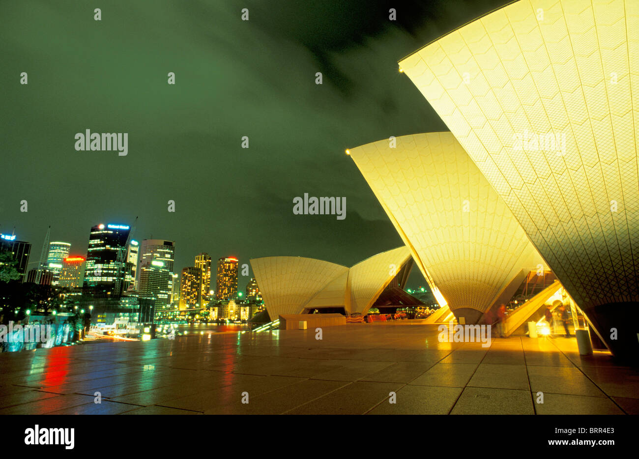 Sydney Opera House lit up at night Stock Photo - Alamy