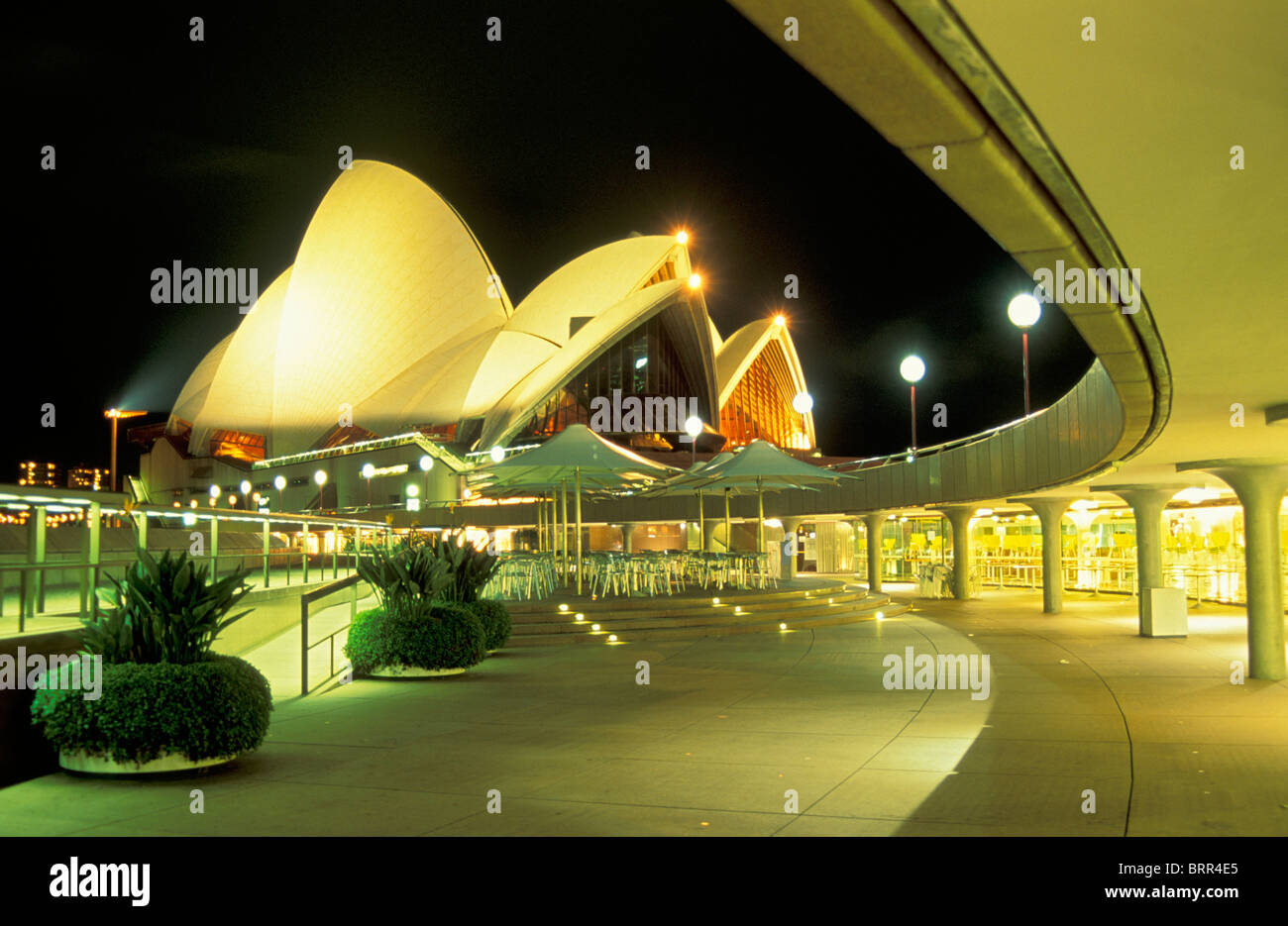 Sydney Opera House lit up at night Stock Photo - Alamy