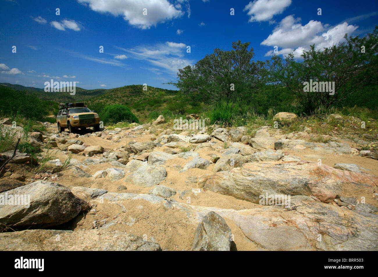 4x4 vehicle hi-res stock photography and images - Alamy
