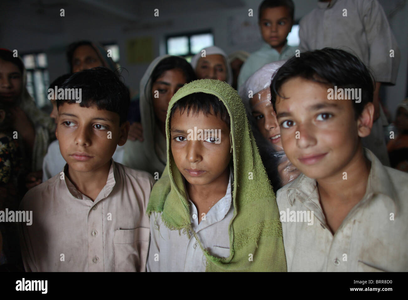 Victims of severe floods in Pakistan (2010 Stock Photo - Alamy