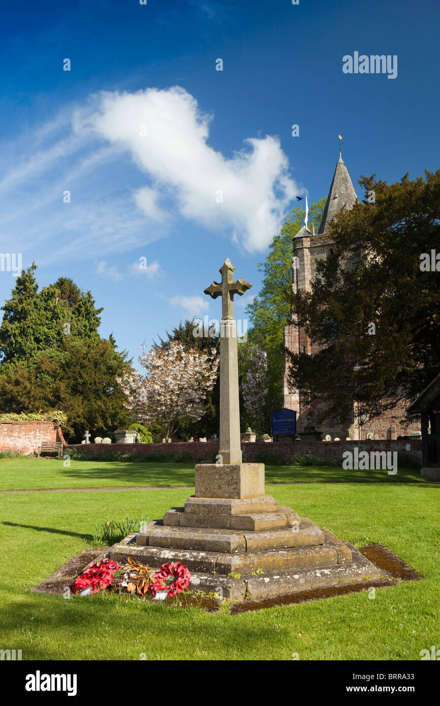 UK, Gloucestershire, Dymock, St Mary the Virgin Church, springtime ...