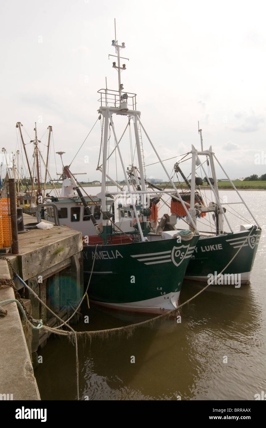 fishing boats trawlers inshore in shore boat kings lynn quay key ...