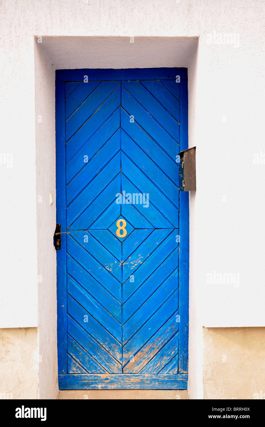 Blue eight hi-res stock photography and images - Alamy