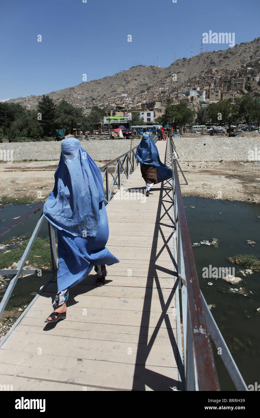 dried up kabul river, kabul, Afghanistan Stock Photo - Alamy