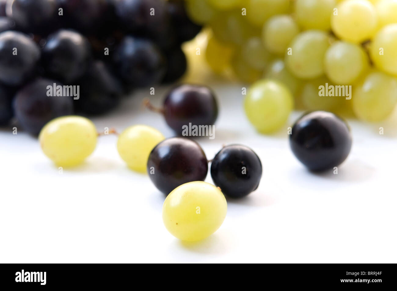 red grape and white grape Stock Photo - Alamy