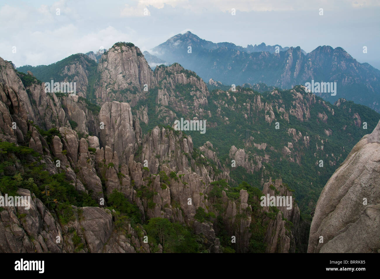 Yellow Mountain China Stock Photo - Alamy