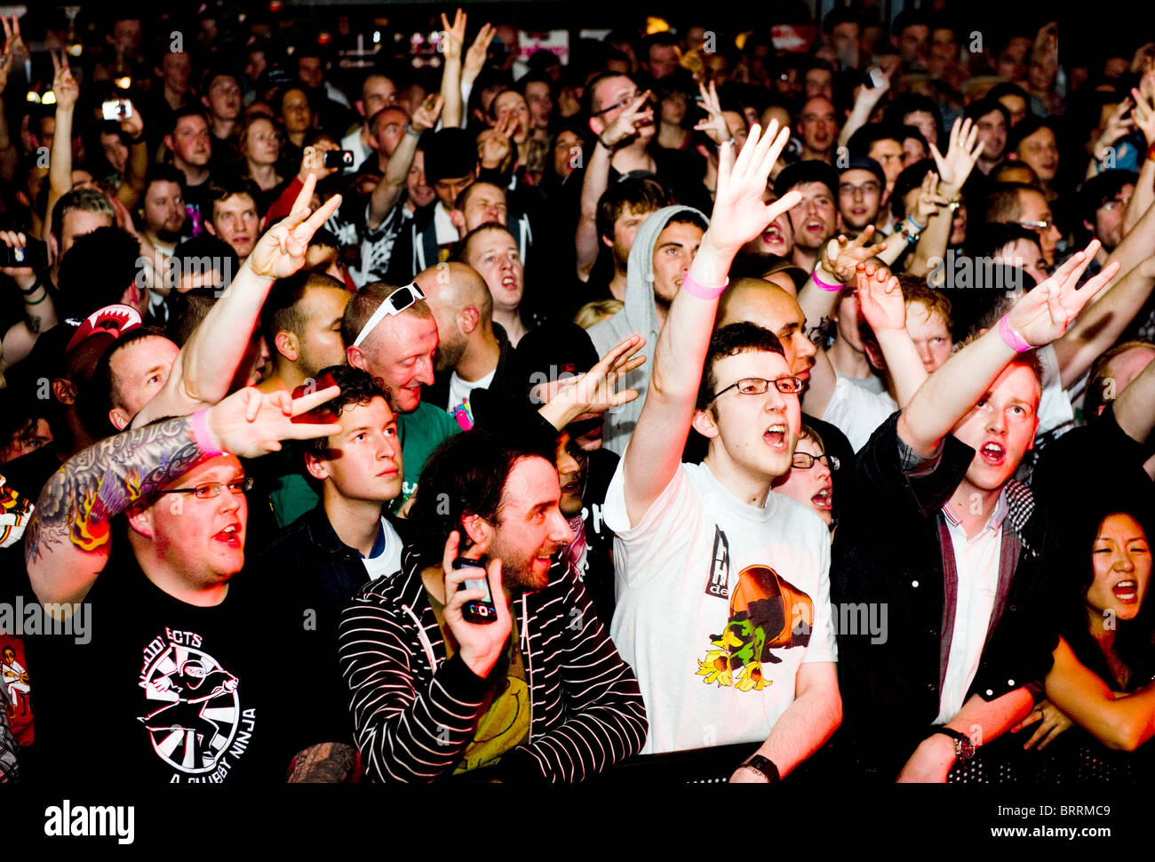 In with the crowd hi-res stock photography and images - Alamy