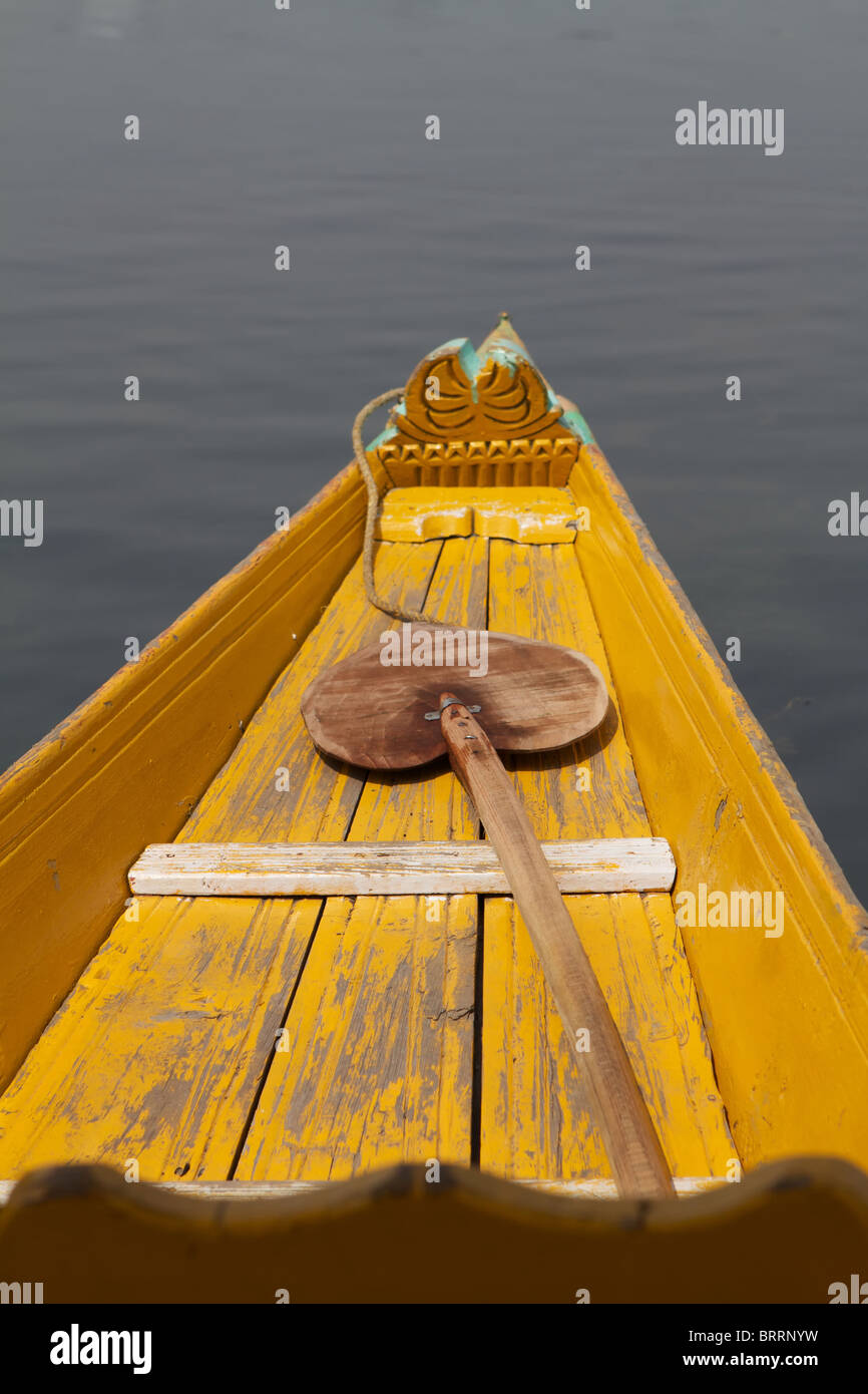 front of a yellow shikara on the dal lake in srinagar Stock Photo - Alamy