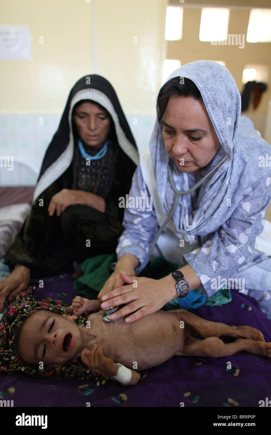 pediatric ward of an Afghan hospital Stock Photo - Alamy