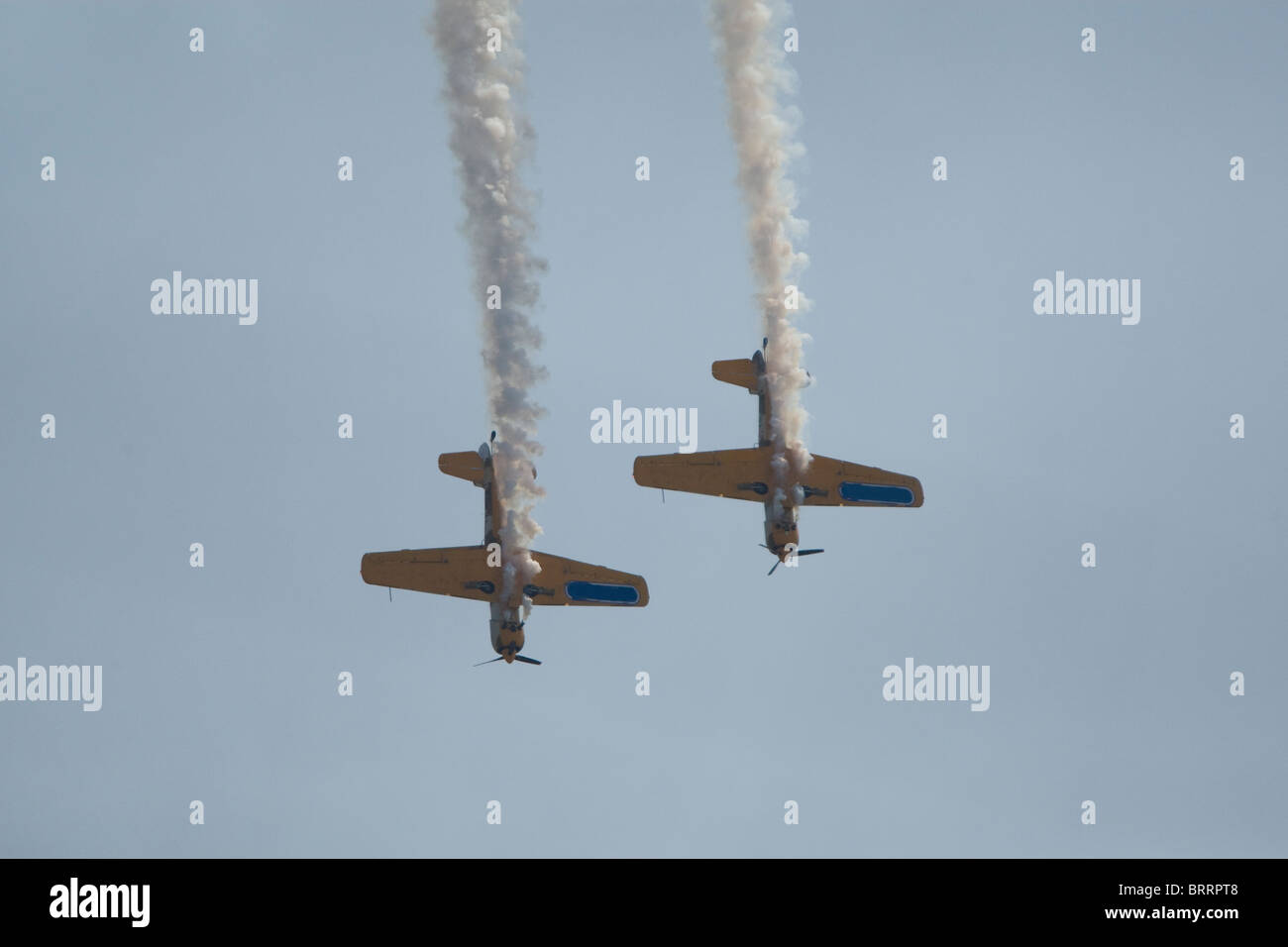 Airshow Airplane Aircraft Sky Blue "Acrobatic Activity" Flying Flight ...