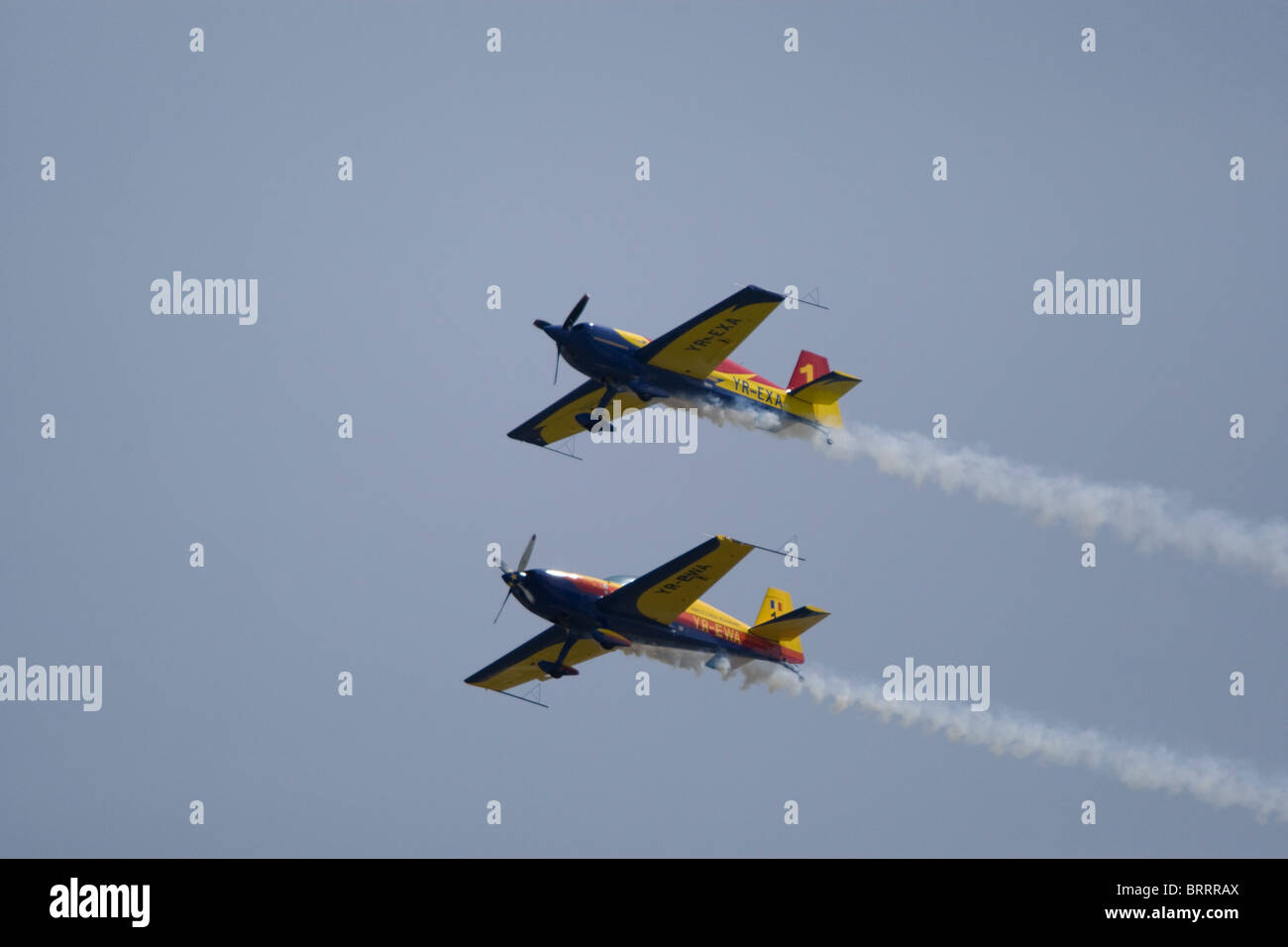 Airshow Airplane Aircraft Sky Blue "Acrobatic Activity" Flying Flight ...