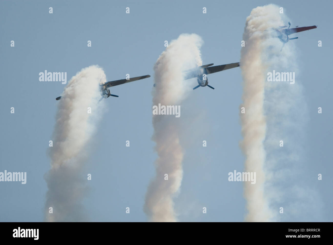 Airshow Airplane Aircraft Sky Blue "Acrobatic Activity" Flying Flight ...