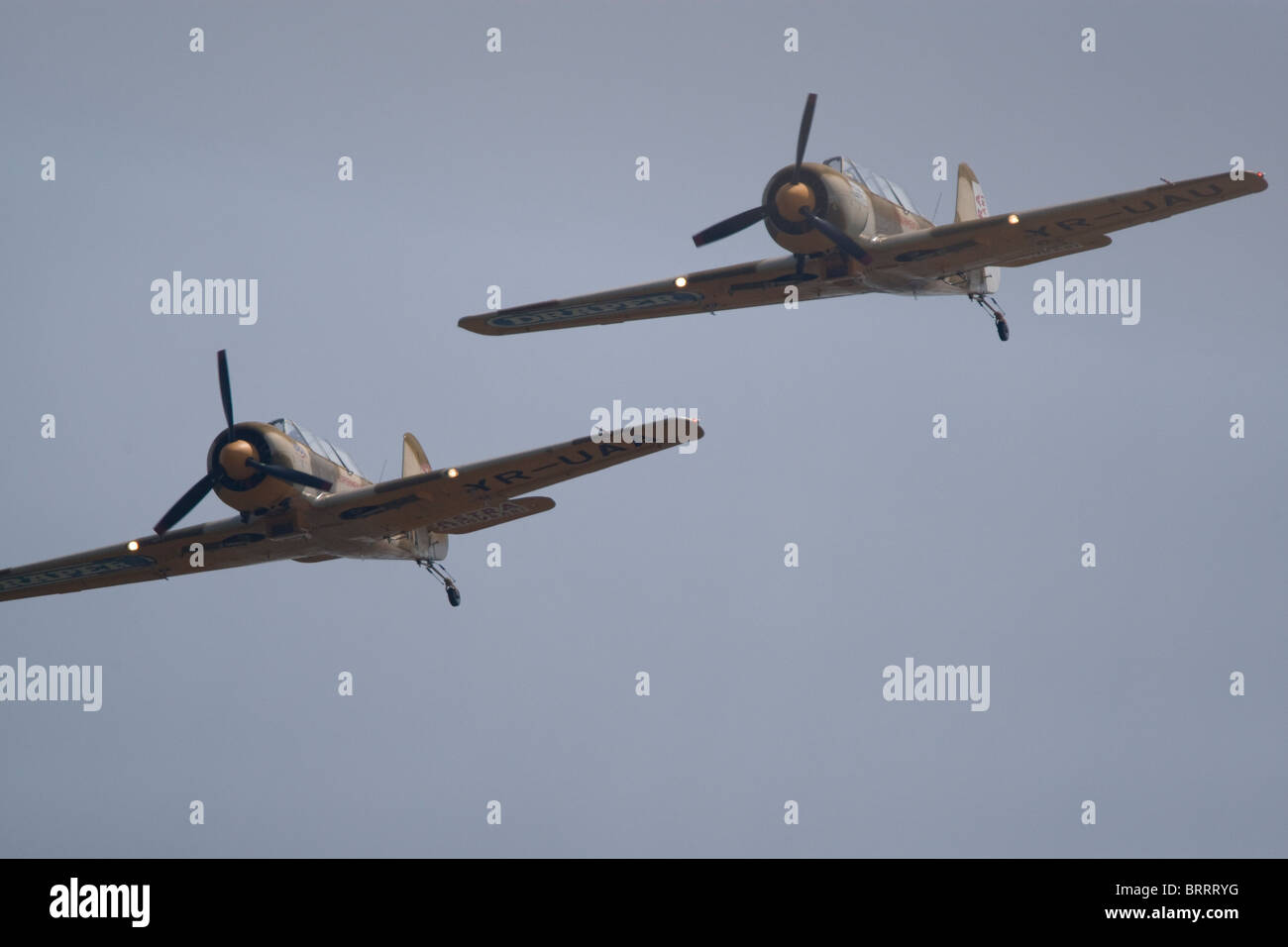 Airshow Airplane Aircraft Sky Blue "Acrobatic Activity" Flying Flight ...