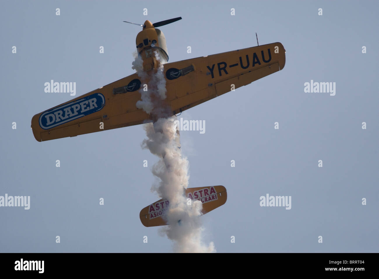 Airshow Airplane Aircraft Sky Blue "Acrobatic Activity" Flying Flight ...