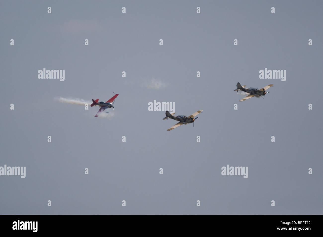 Airshow Airplane Aircraft Sky Blue "Acrobatic Activity" Flying Flight ...