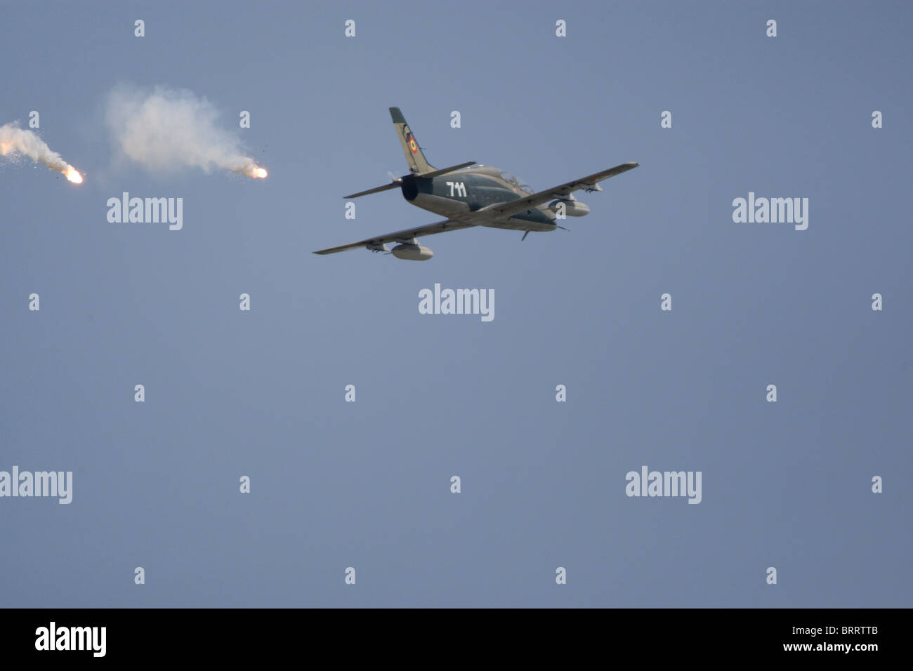 Jet Fighter Airshow Airplane Aircraft Sky Blue "Acrobatic Activity ...