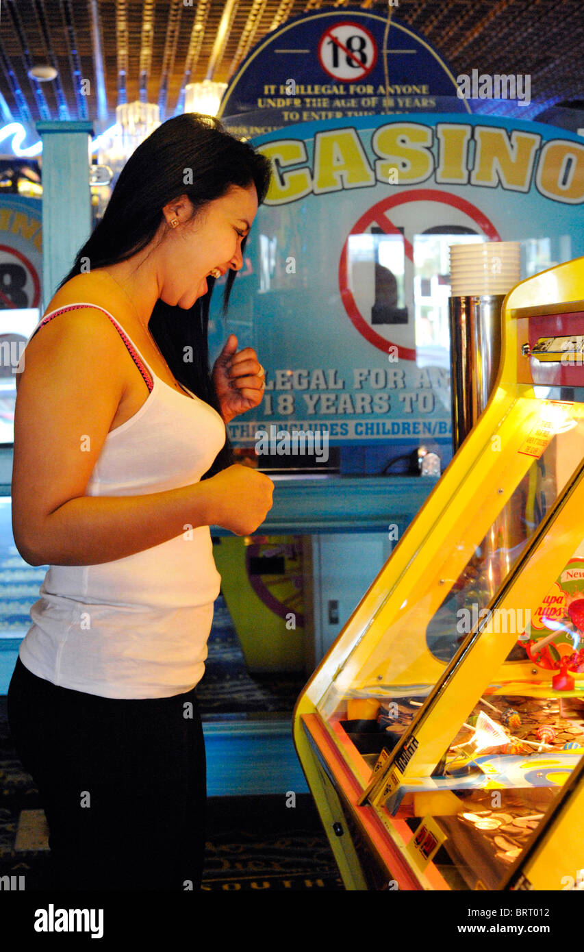 Slot machine uk hi-res stock photography and images - Alamy