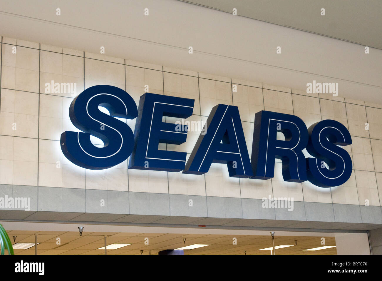 Sears Logo High Resolution Stock Photography and Images - Alamy