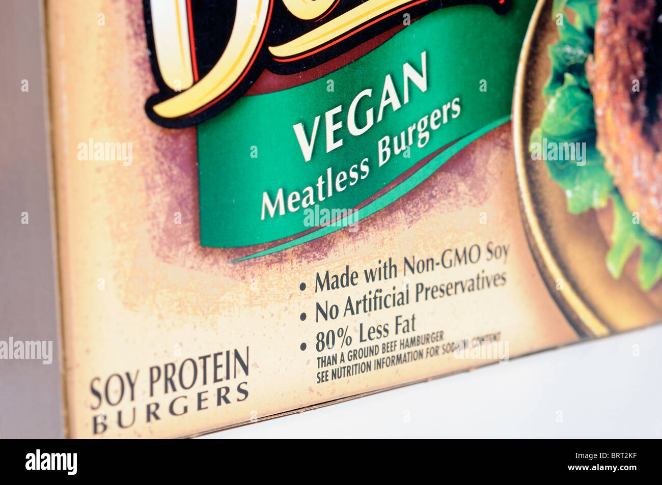 Vegan/vegetarian meatless burgers package Stock Photo - Alamy