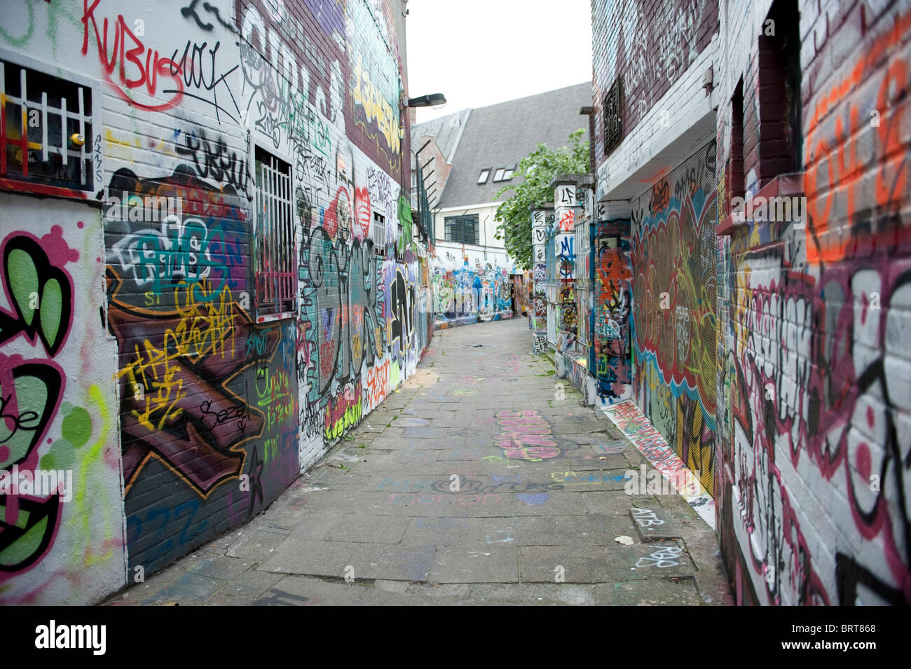 Graffiti grafitti grafiti walls hi-res stock photography and images - Alamy