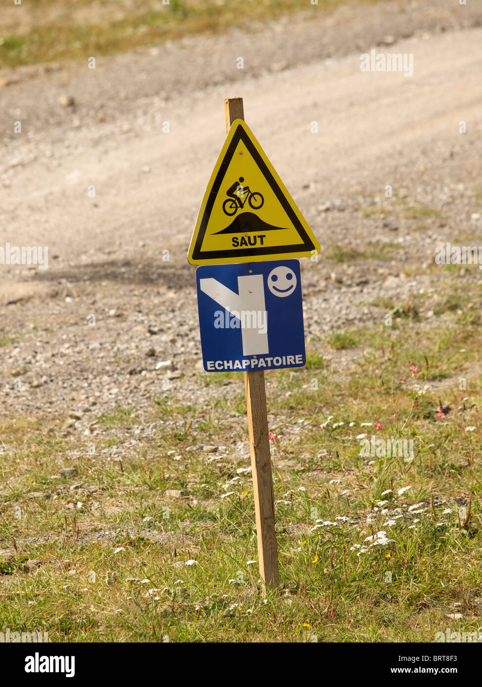 Warning Sign On Trail High Resolution Stock Photography and Images - Alamy