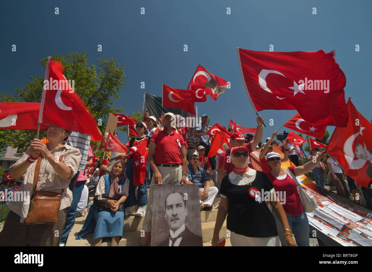 Turkish national flags hi-res stock photography and images - Alamy