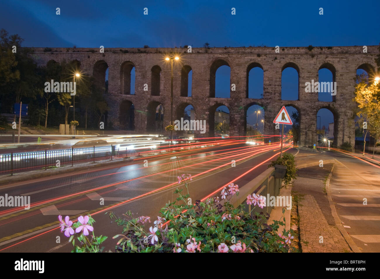 Motorway heading under Valens (Bozdogan) Aquaduct,Istanbul,Turkey Stock ...