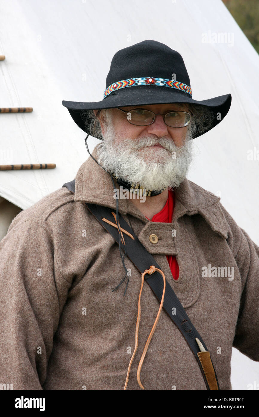 Fur trapper historical hi-res stock photography and images - Alamy