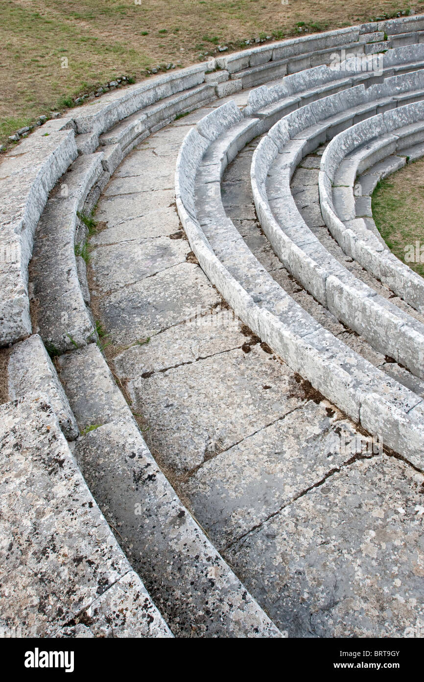 amphitheater sanctuary Pietrabbondante molise archaeological archeology ...