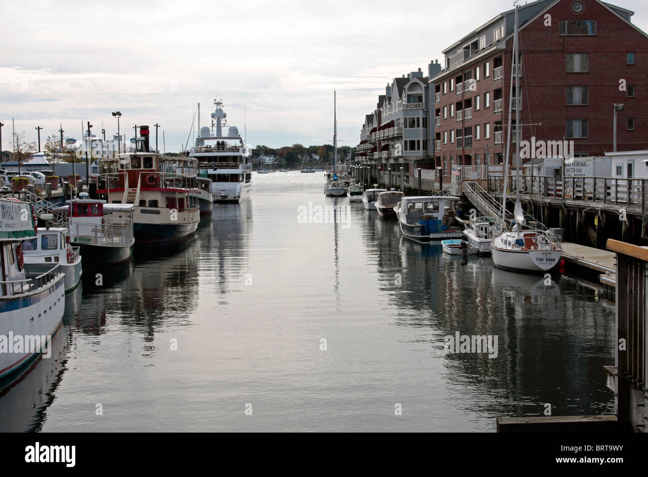 Portland maine harbor boats hi-res stock photography and images - Alamy