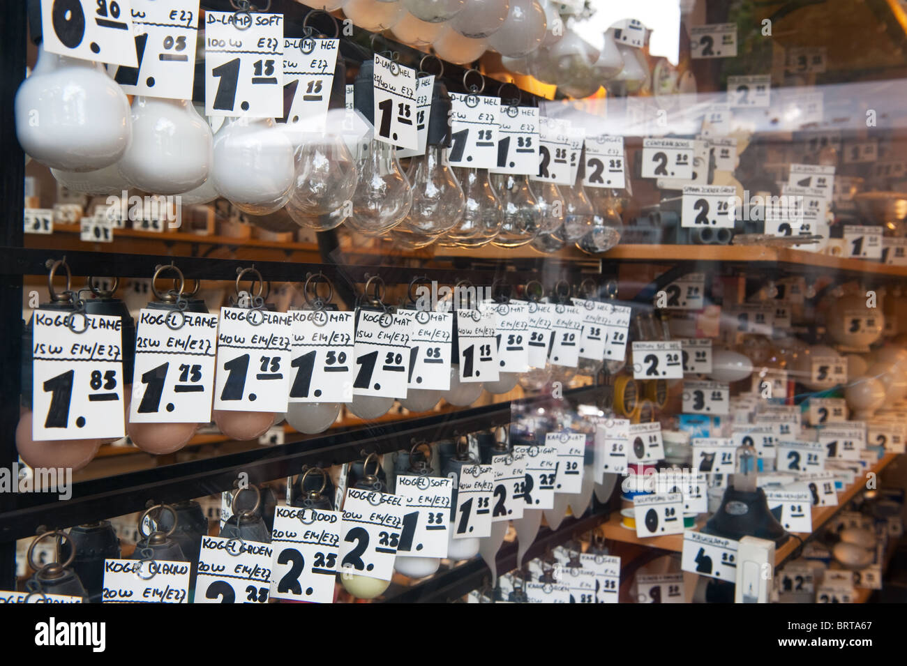 Assortment of light bulbs hi-res stock photography and images - Alamy