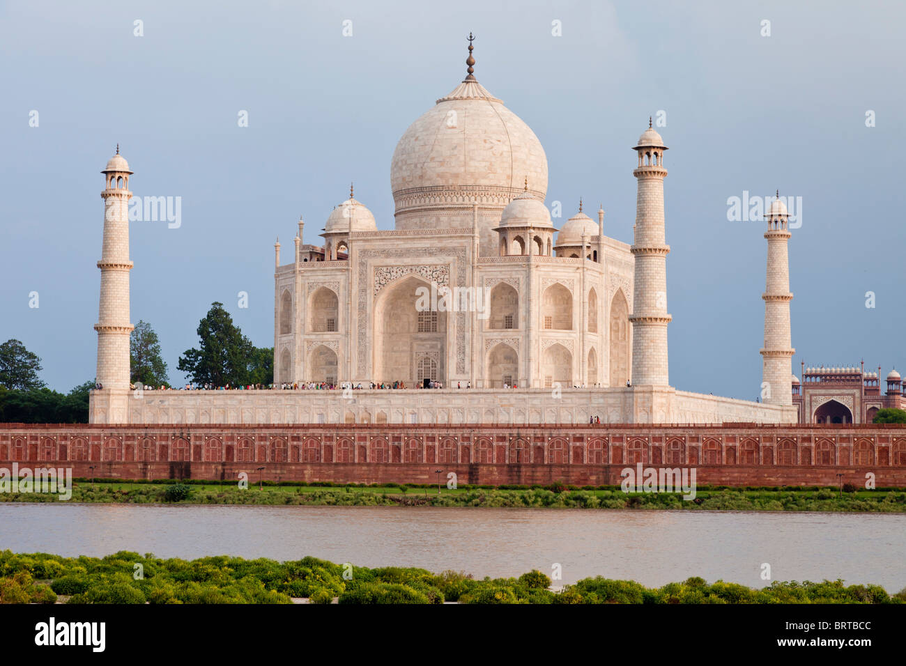 Taj mahal monument icon hi-res stock photography and images - Alamy