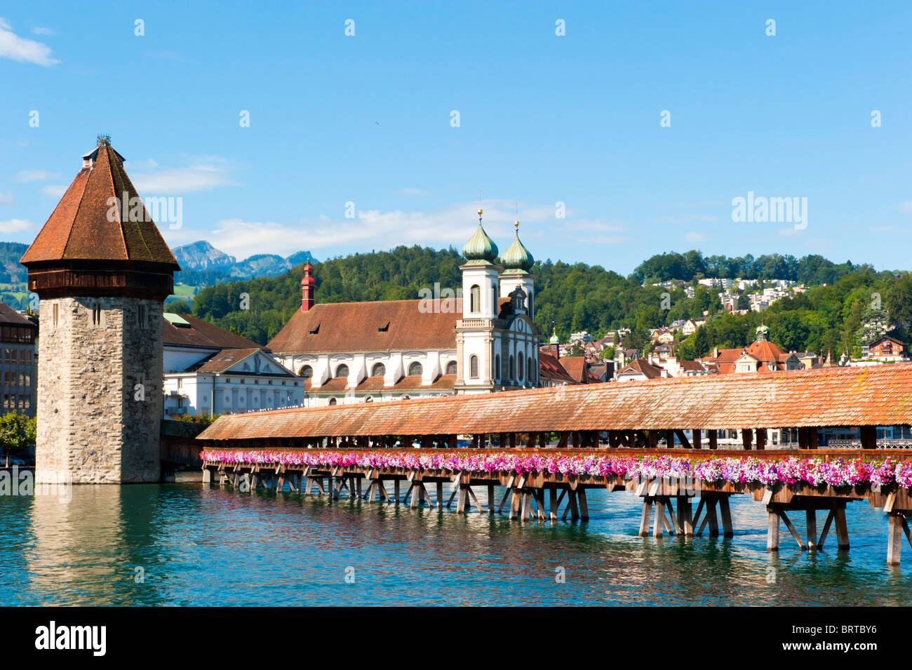 Chapel bridge lucerne hi-res stock photography and images - Alamy