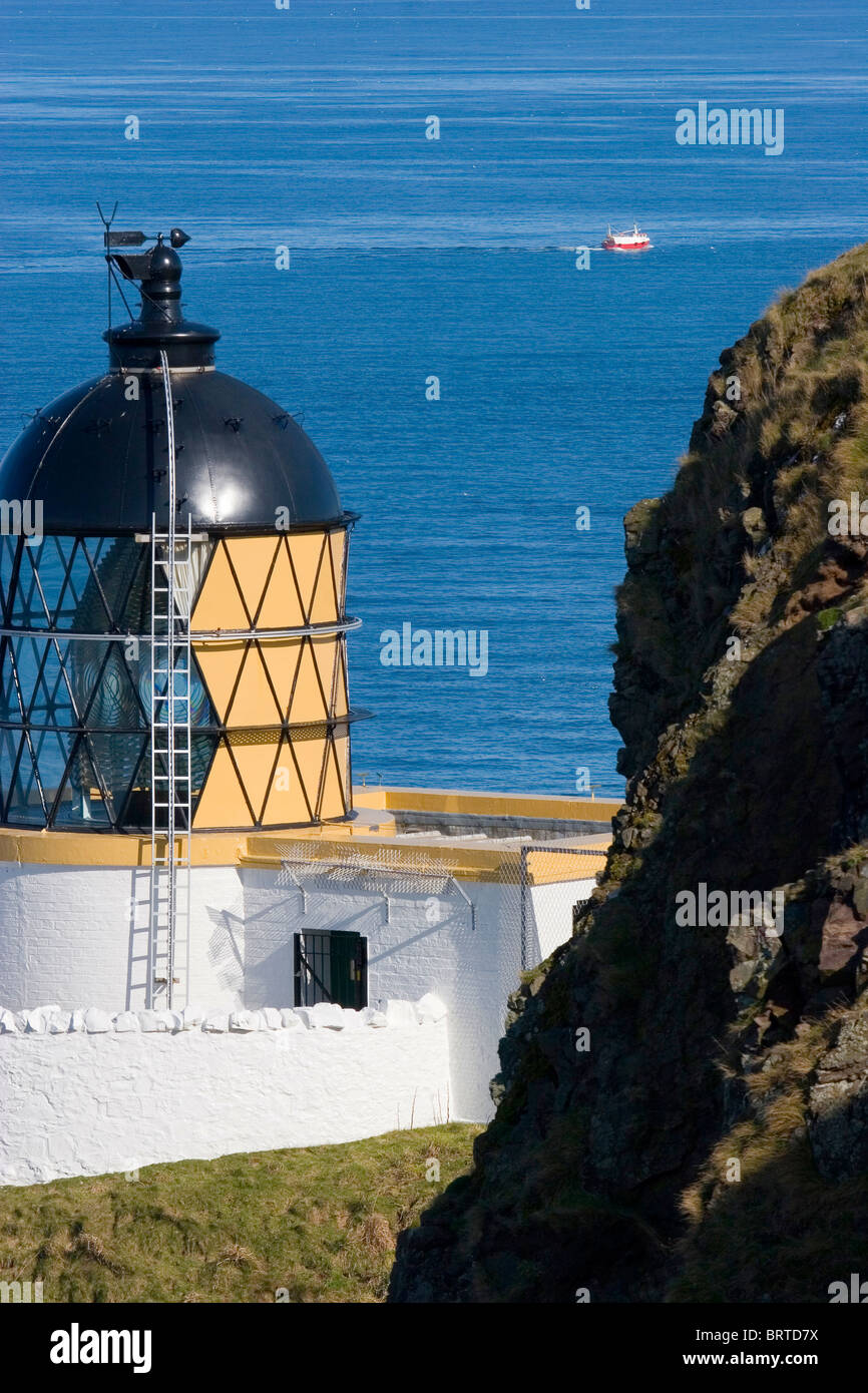 St Abbs Lighthouse Berwickshire Scotland High Resolution Stock Photography and Images - Alamy
