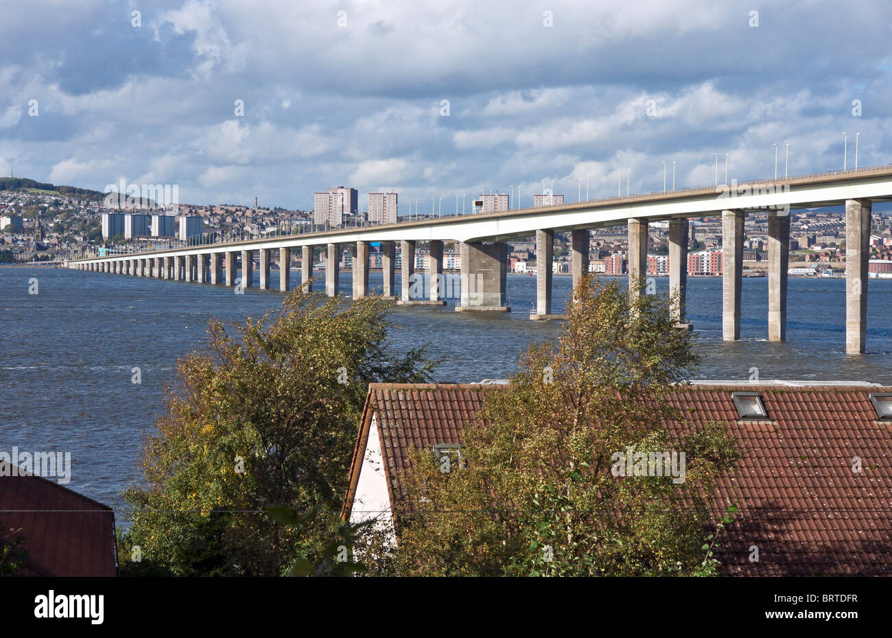 Tay road bridge hi-res stock photography and images - Alamy